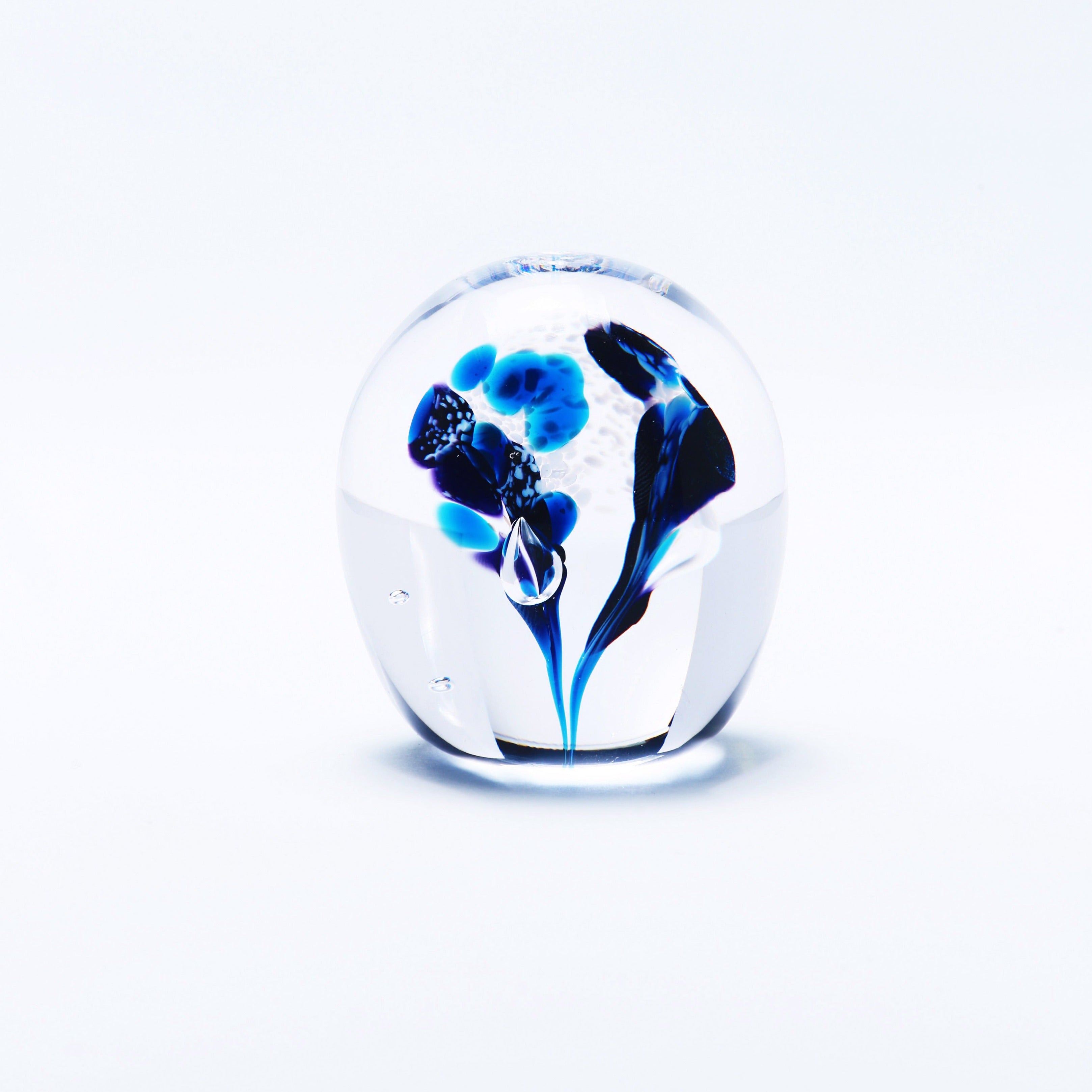 Handmade Paperweight| glass ornaments & glass paper weight - Jerpoint ...